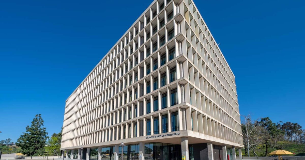 CSULA, Student Services Building | P2S