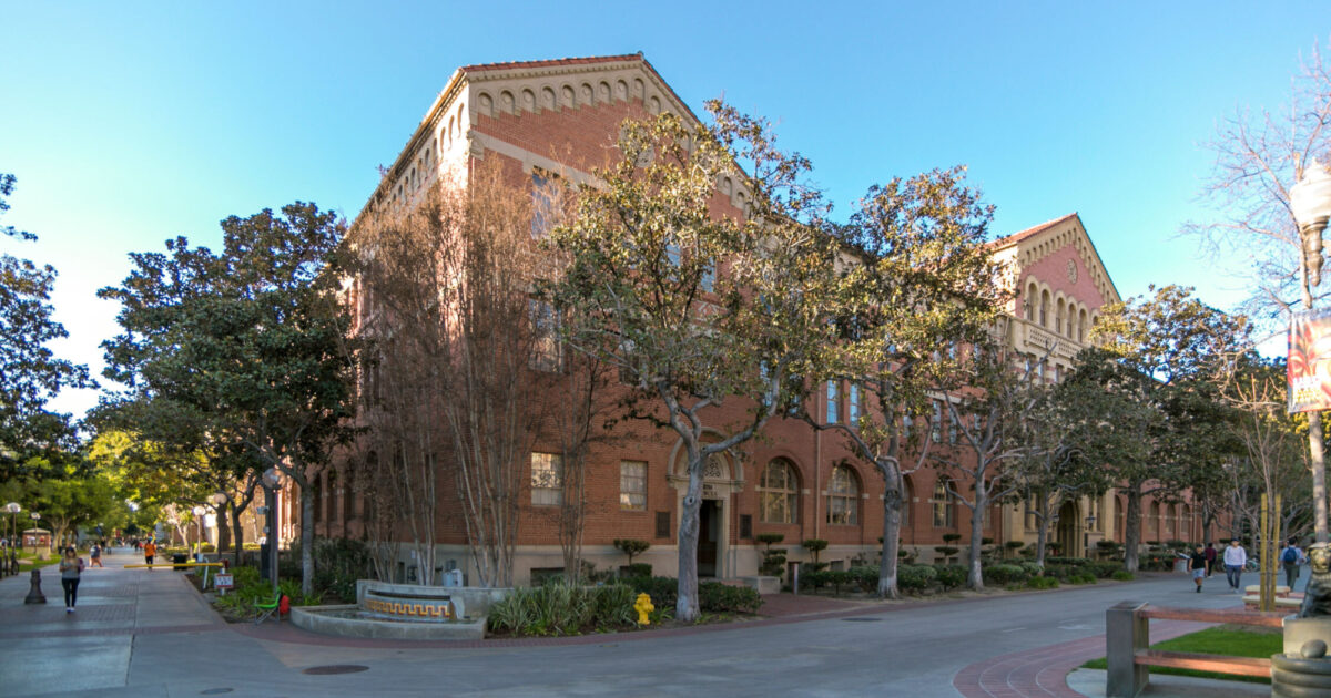 USC, Zumberge Hall of Science | P2S